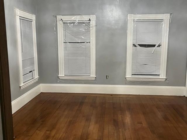 7 BR, 2 BA Apartment 16 Abbott Pl, Brockton, MA 02301