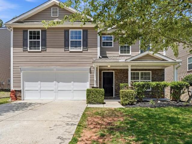 7 Br, 4 bath, Single Family 3050a Centerglen Lane