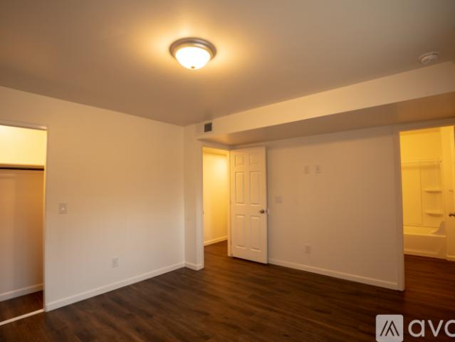 7 BR, 5 BA Apartment 1720 E Hermosa Dr, Tempe, AZ 85282