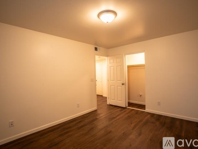 7 BR, 5 BA Apartment 1720 E Hermosa Dr, Unit Room 3, Tempe, AZ 85282