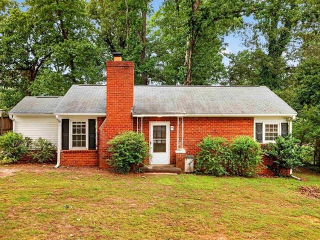 7 Brookforest Dr, Greenville, SC 29605