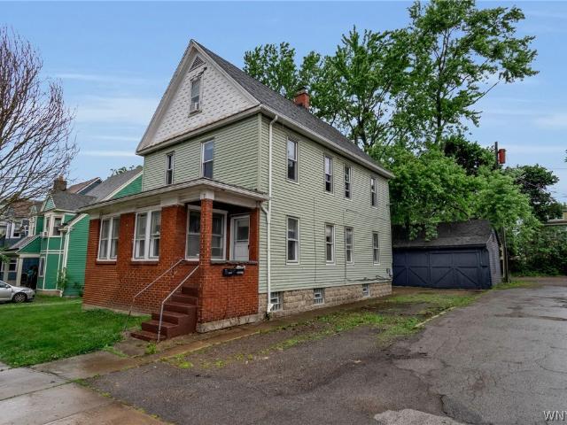 7 Custer Street