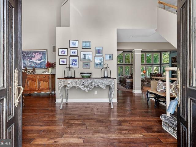 7 Cameo Court