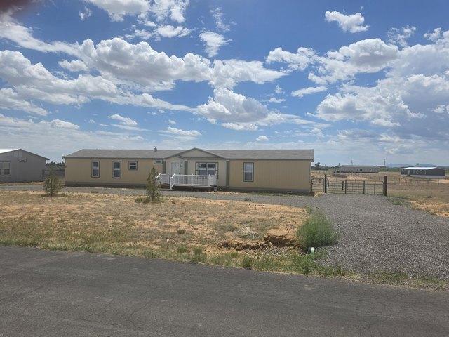 7 Capitan St, Moriarty, NM 87035