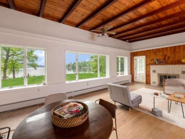 7 Capstan Rd, West Milford, USA, NJ