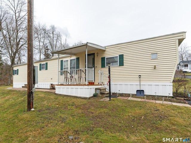 7 Cedar Grove Rd, Southington, CT 06489