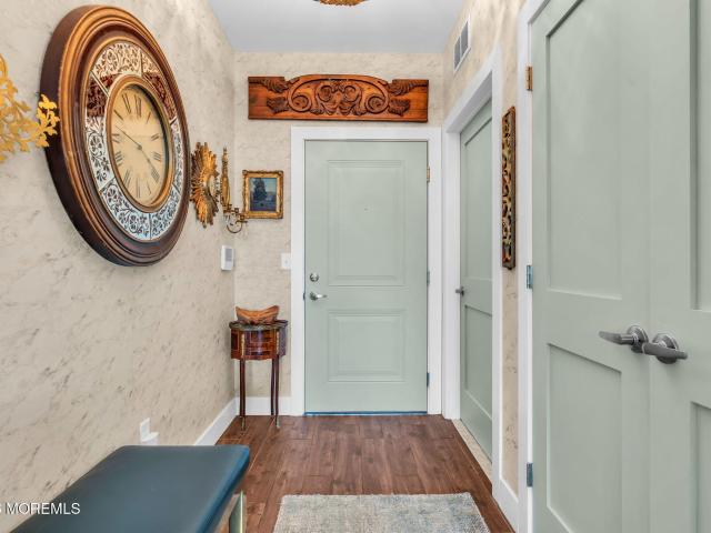 7 Centre Street Unit 5301