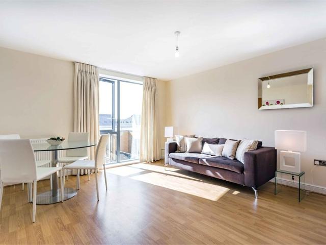 7 Charcot Road, London, NW9 5HG