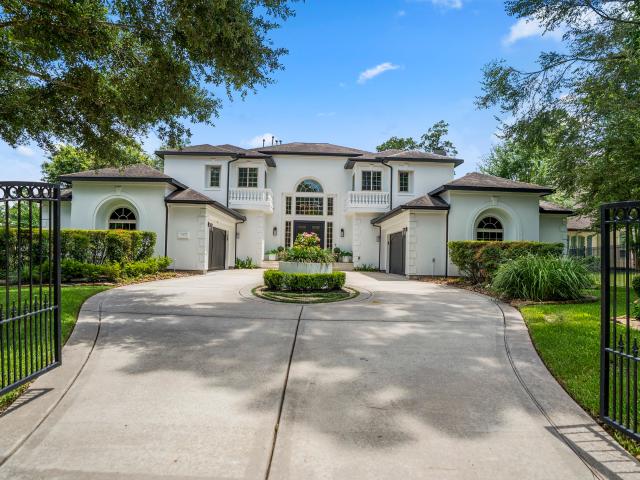 7 Chivary Oaks Court