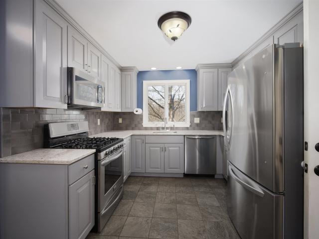 7 Cinnamon Ridge Road