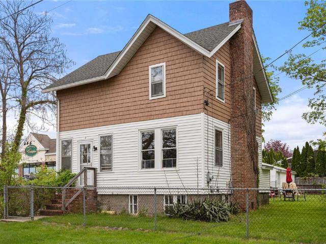 7 Clarke Street