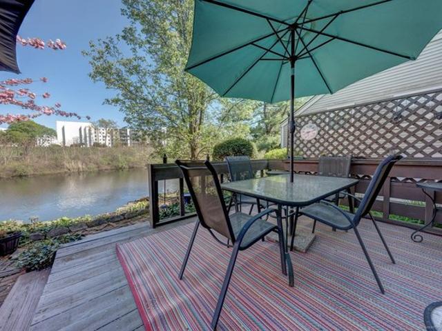 7 Clemens Ct Unit 7, Rocky Hill, CT 06067