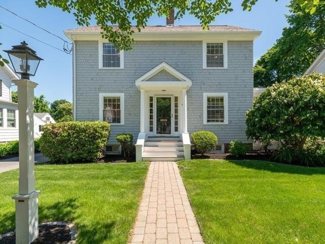 7 Clifton Ave, Beverly, MA 01915