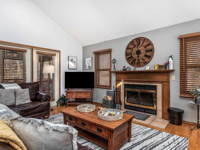 7 Colony Lane