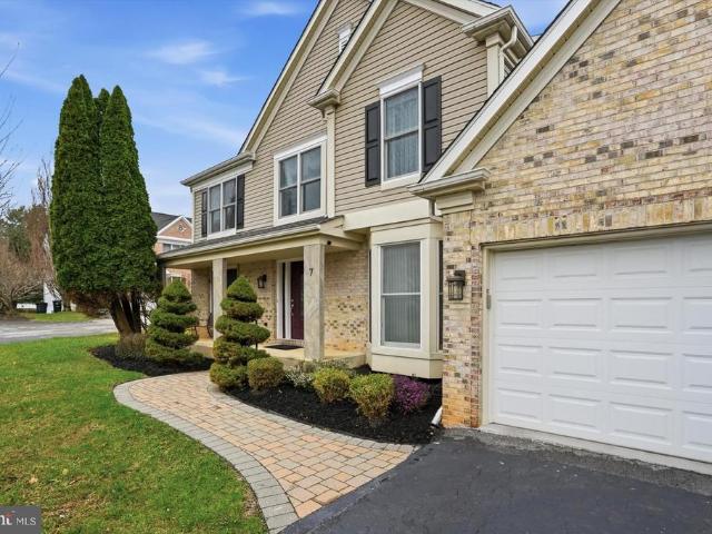 7 Cornfield Court