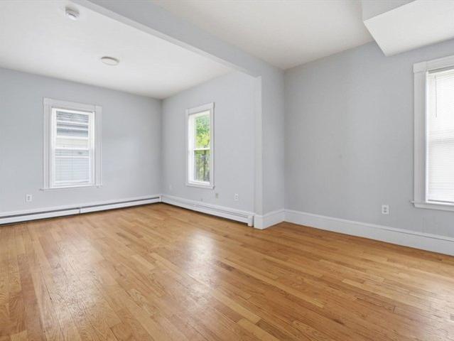 7 Corbet St, Boston, MA 02124