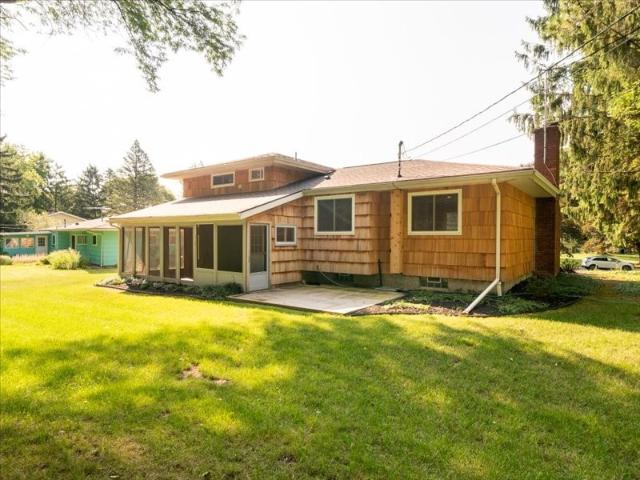 7 courtenay Circle