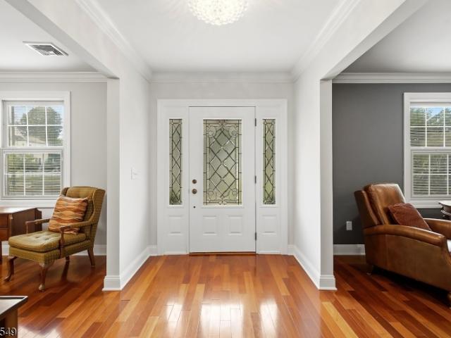 7 Cranford Avenue
