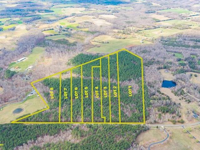 7 David Moore Rd, Burlington, NC 27217