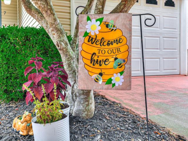 7 Deer Drive