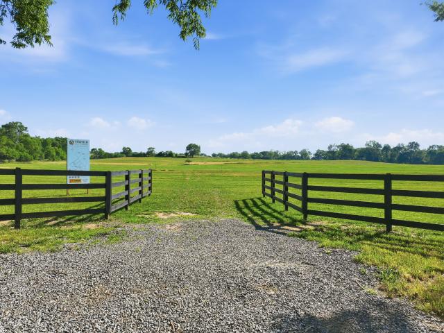 7 Deshea Creek Rd