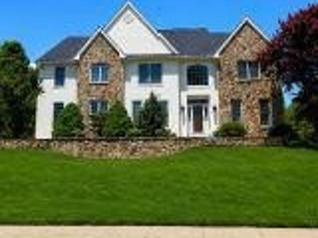 7 Derbyshire Way, Wilmington, DE 19807