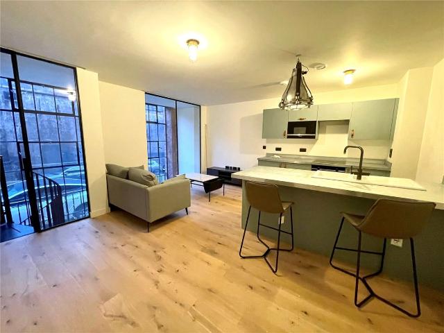 7 Derwent House, Mary Ann Street, Birmingham B3, 1 bed flat to rent, £1,050 pcm | PrimeLocation