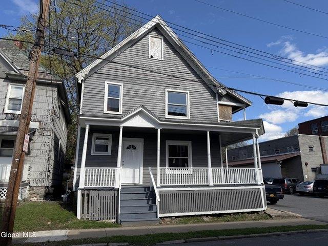 7 Division St, Gloversville, NY 12078