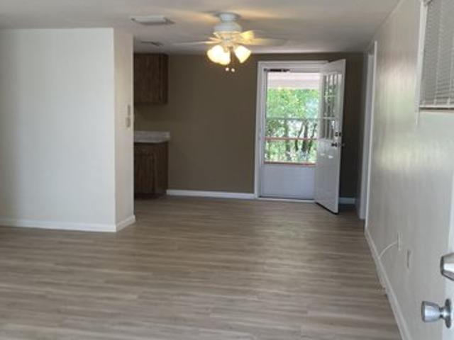 7 Donna Ct, Beverly Hills, FL 34465