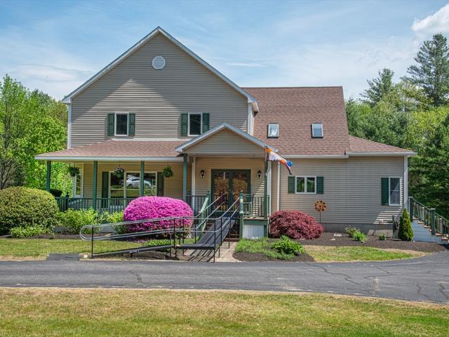 7 E Buckland Road