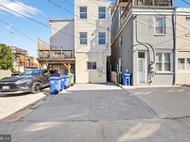 7 E Fort Avenue