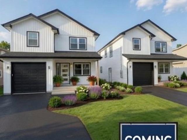 7 Elm, Freeport, NY 11520