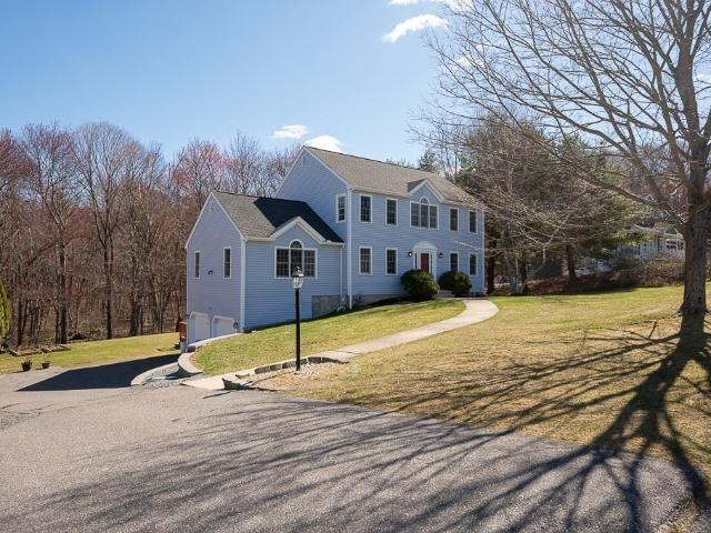 7 Farmington Dr, Shrewsbury, MA 01545 | MLS #73501 | Compass