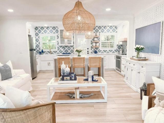 7 Fayette Drive, Ocean Ridge, USA, Fl