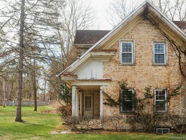 7 Ferncliff Drive