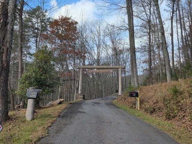 5 Fish Camp Way, Mineral Bluff, GA 30559 | MLS #420959 | Compass