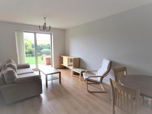 7 Fir Tree Close London 2588068