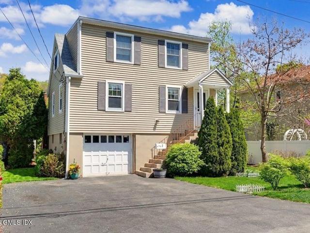 7 Fletcher Ave, Greenwich, CT 06831