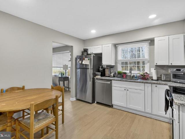 7 fletcher ln