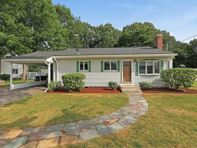 7 Foley Dr, Natick, MA 01760