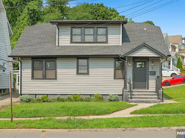 7 Franklin Avenue