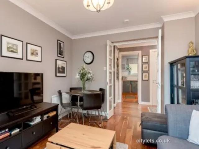 7 Gentle's Entry, City of Edinburgh, EH8 8PD, United Kingdom | 2 bed apartment for rent #167522701 | Rentberry