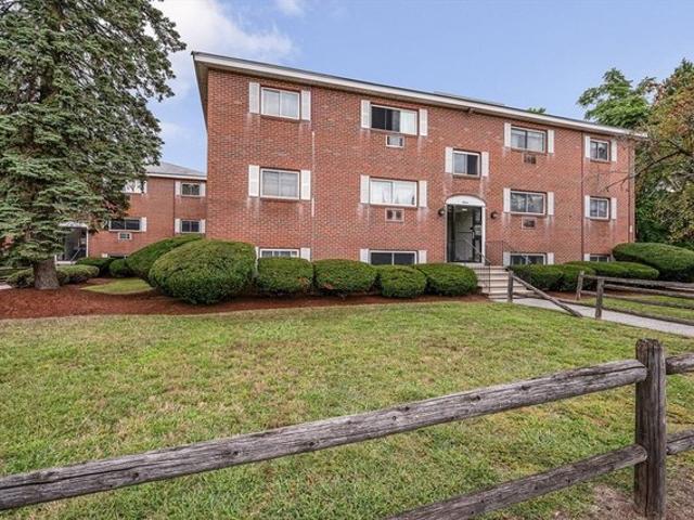 7 Glen Ave Unit 7, Chelmsford, MA 01824