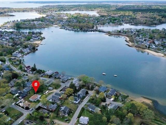 7 Glendale Rd, Wareham, MA 02558 | MLS #73400 | Compass