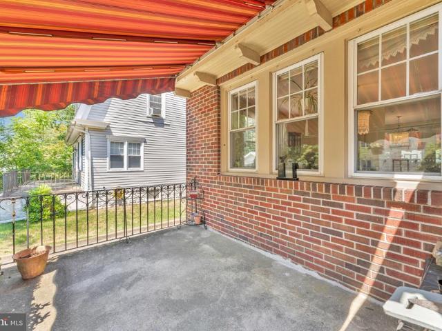 7 Glenn Terrace