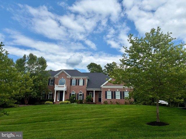 7 Goldney Dr, Newtown, PA 18940