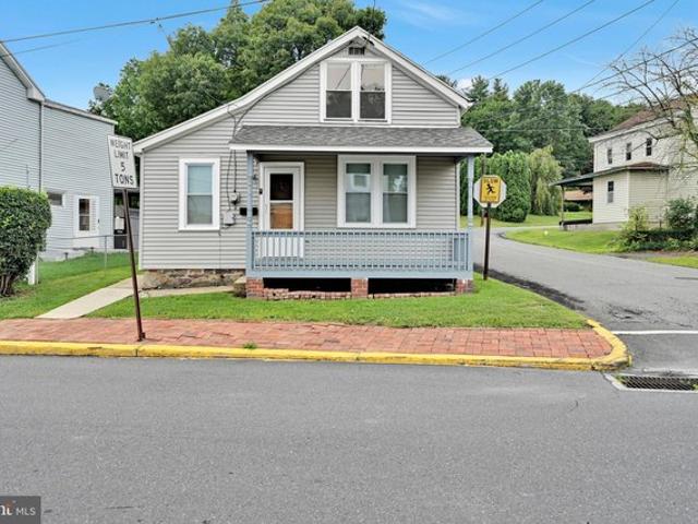 7 Graeff St, Cressona, PA 17929