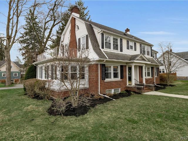 7 Harvard Place