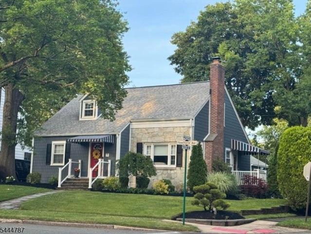 7 Hawthorne Ave, Glen Ridge Boro Township, NJ 07028