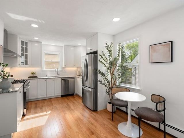 7 Hearn St, Watertown, MA 02472